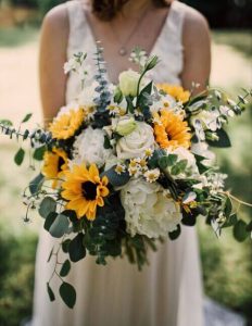 24 Rustic Sunflower Wedding Ideas That Look Gorgeous