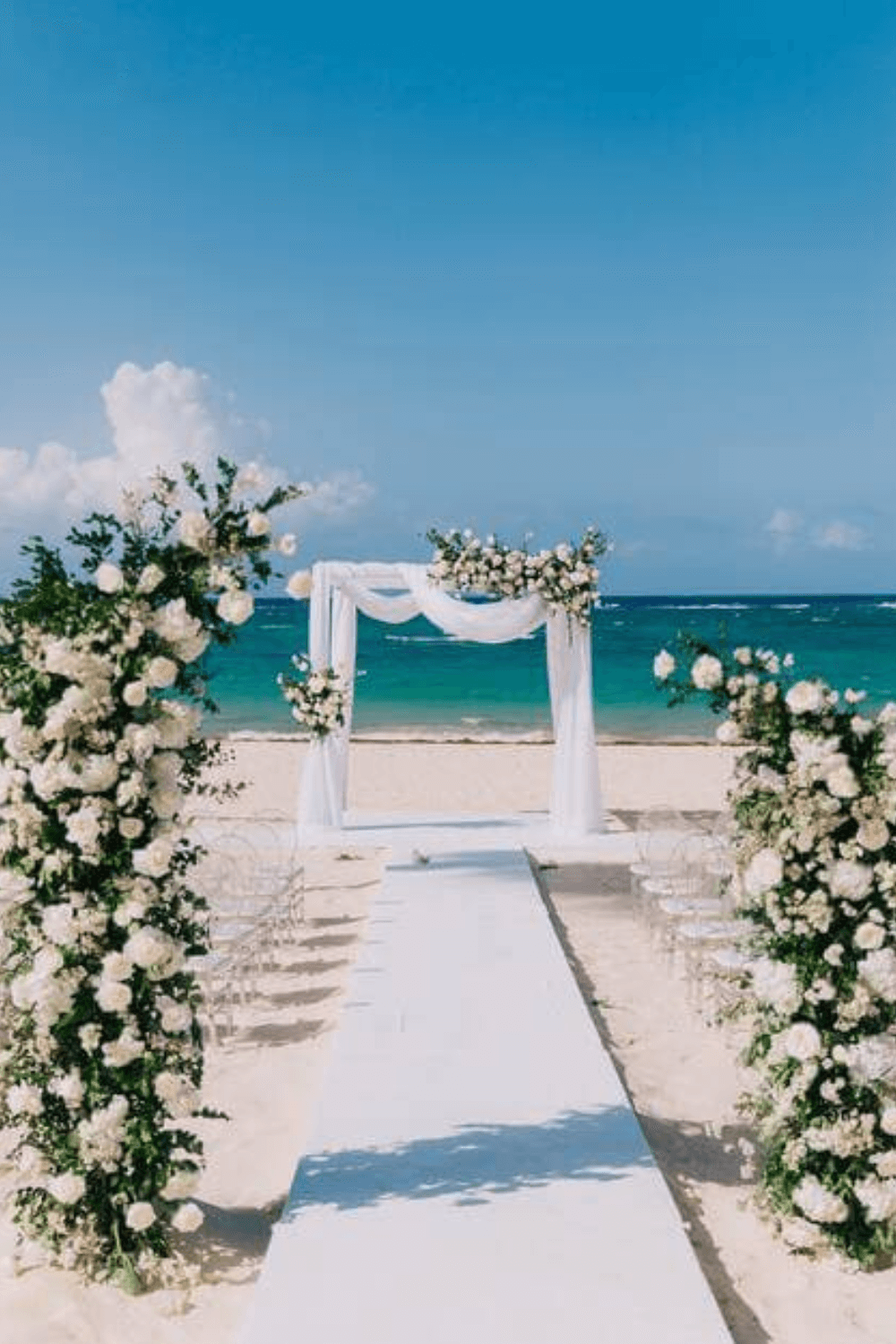 27 Breathtaking Beach Wedding Ceremony Ideas To Recreate In 2024