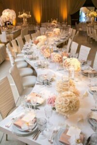 20 Impressive Serpentine Wedding Table Decor Ideas