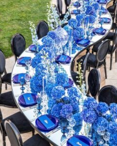 20 Impressive Serpentine Wedding Table Decor Ideas
